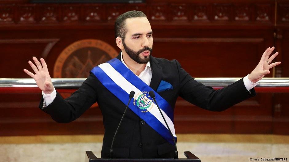Nayib Bukele: «La religión nos aleja de Dios. Una relación con Él debe ...
